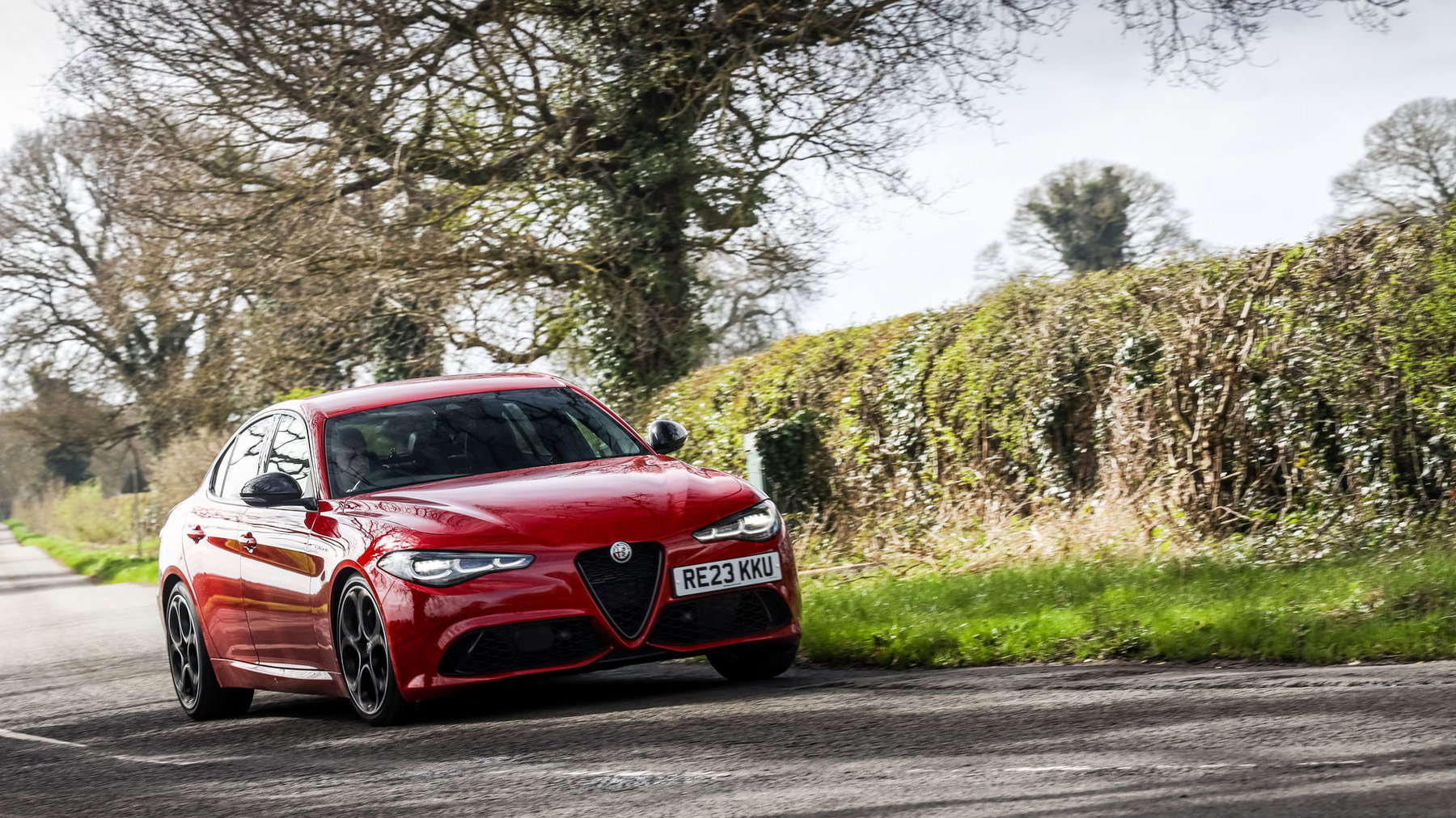 Alfa Romeo Giulia Veloce Review: A Simply Brilliant Sports Saloon ...