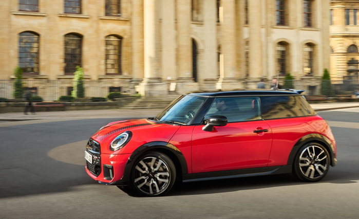 2024 Mini Cooper S Review: In A Class Of Its Own (Literally)