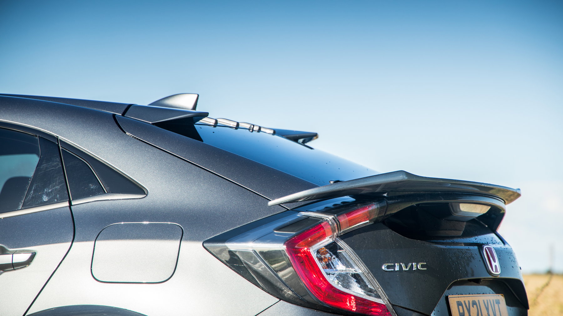 What Are Vortex Generators, And How Do They Work? | Feature | CarThrottle